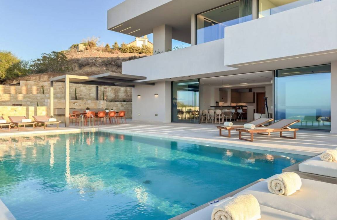 Villa ∙ 6 Bedrooms ∙ 12 Guests - Кисамос