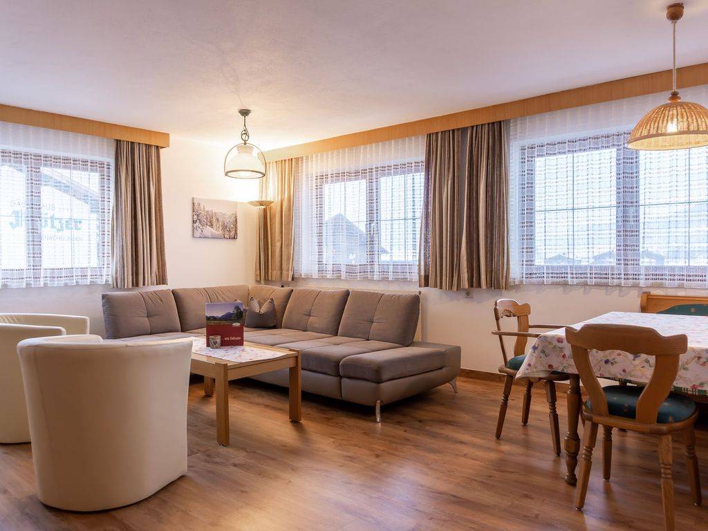 79 M² Appartement ∙ 2 Chambres ∙ 6 Personnes - Tannheimer Tal