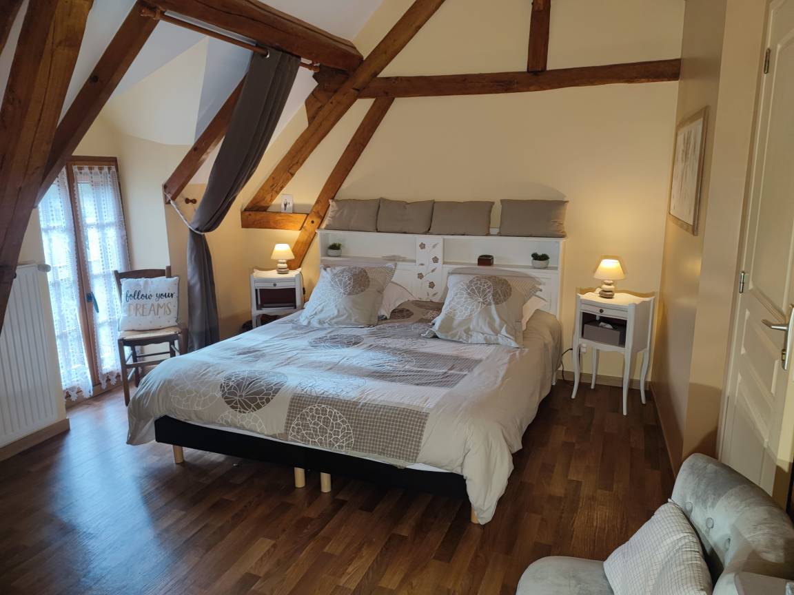 23 M² Bed & Breakfast ∙ 1 Habitación ∙ 2 Huéspedes - Romorantin-Lanthenay