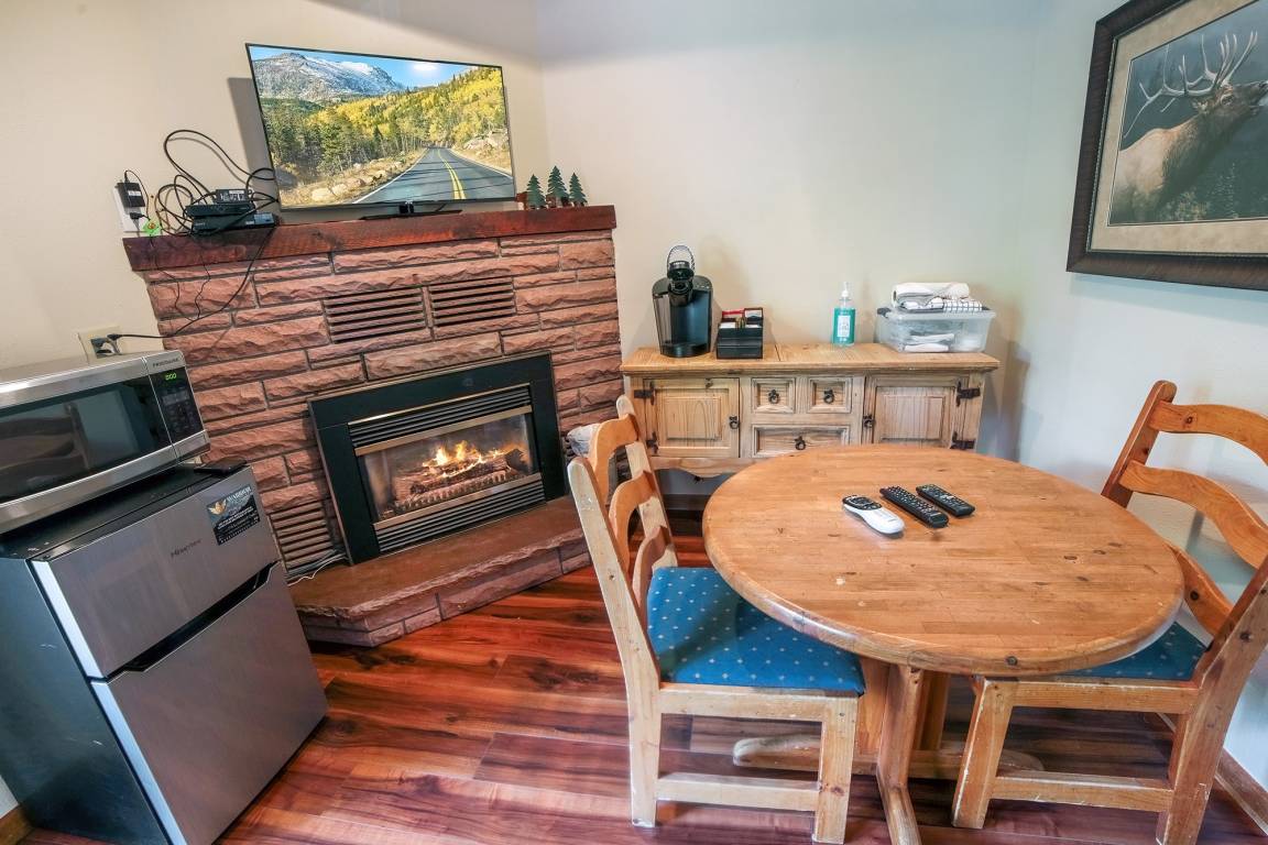 Apartment ∙ 2 Guests - Estes Park, CO