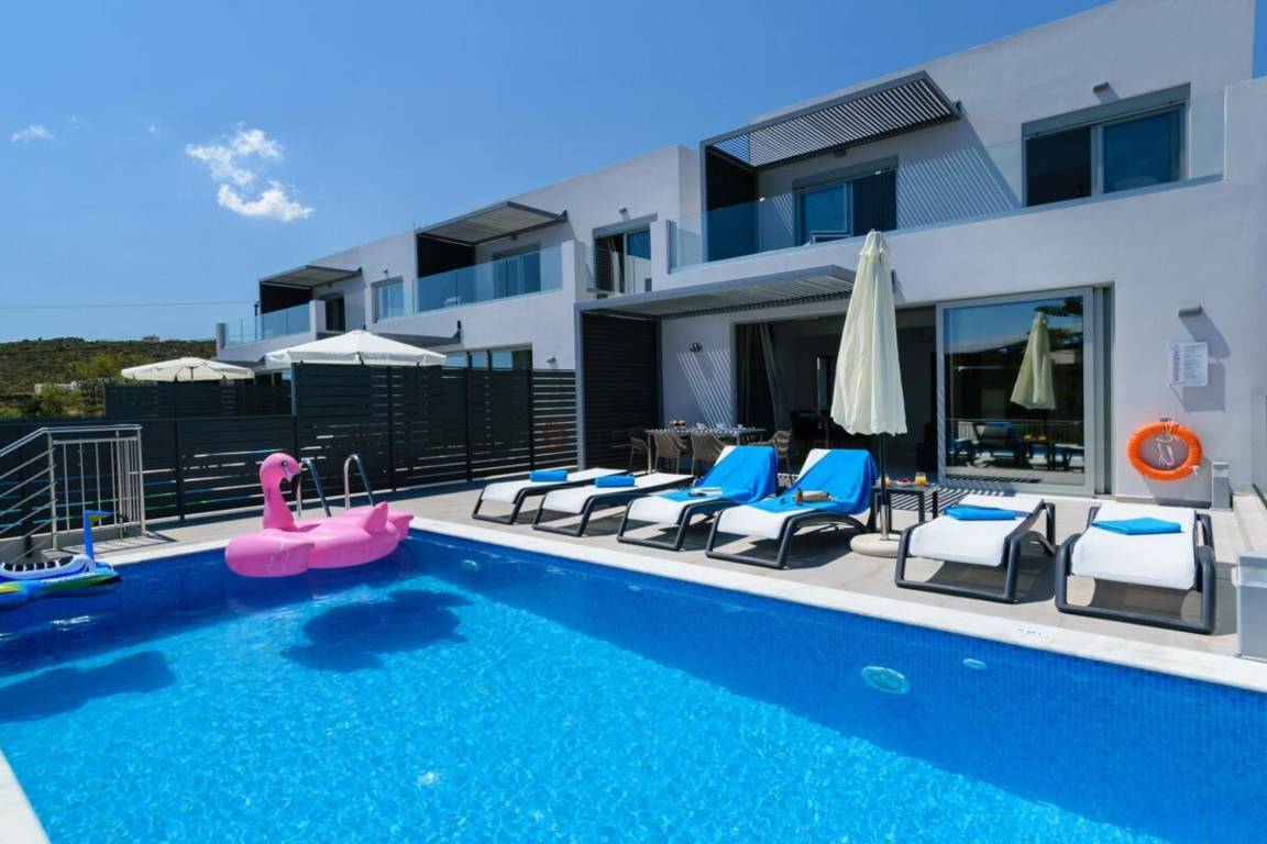 136 M² Villa ∙ 3 Bedrooms ∙ 6 Guests - Chania