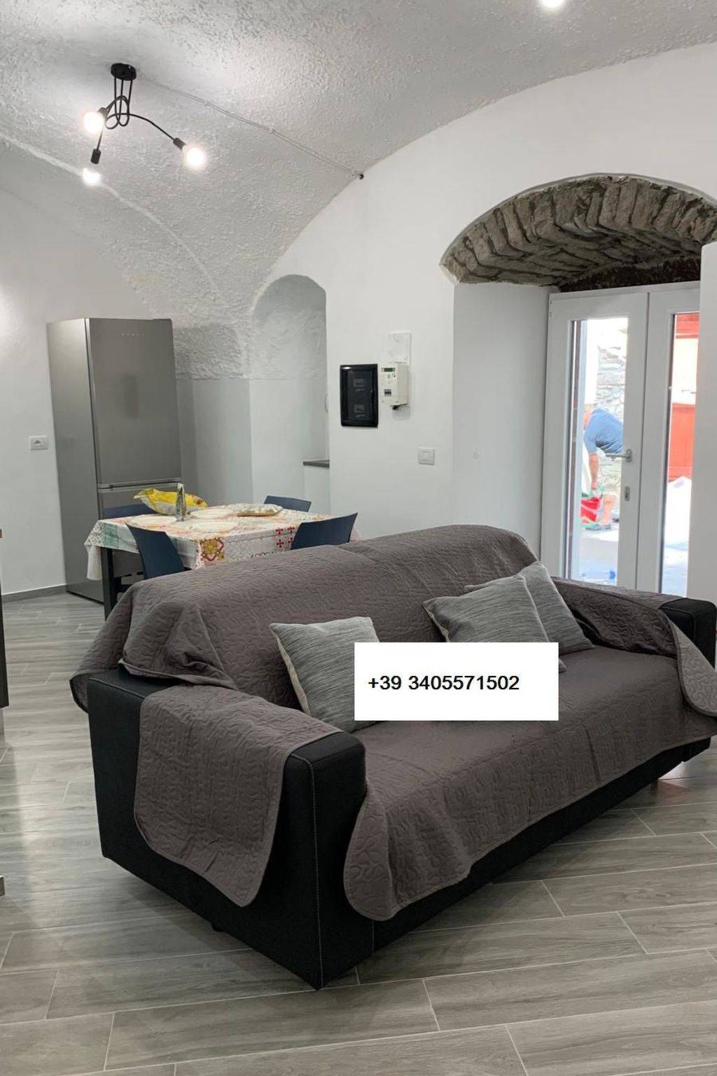 40 M² Apartment ∙ 4 Guests - Bosa