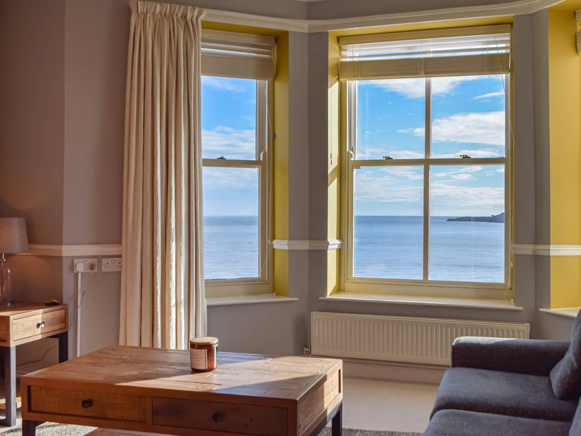Cottage ∙ 3 Bedrooms ∙ 6 Guests - Tenby