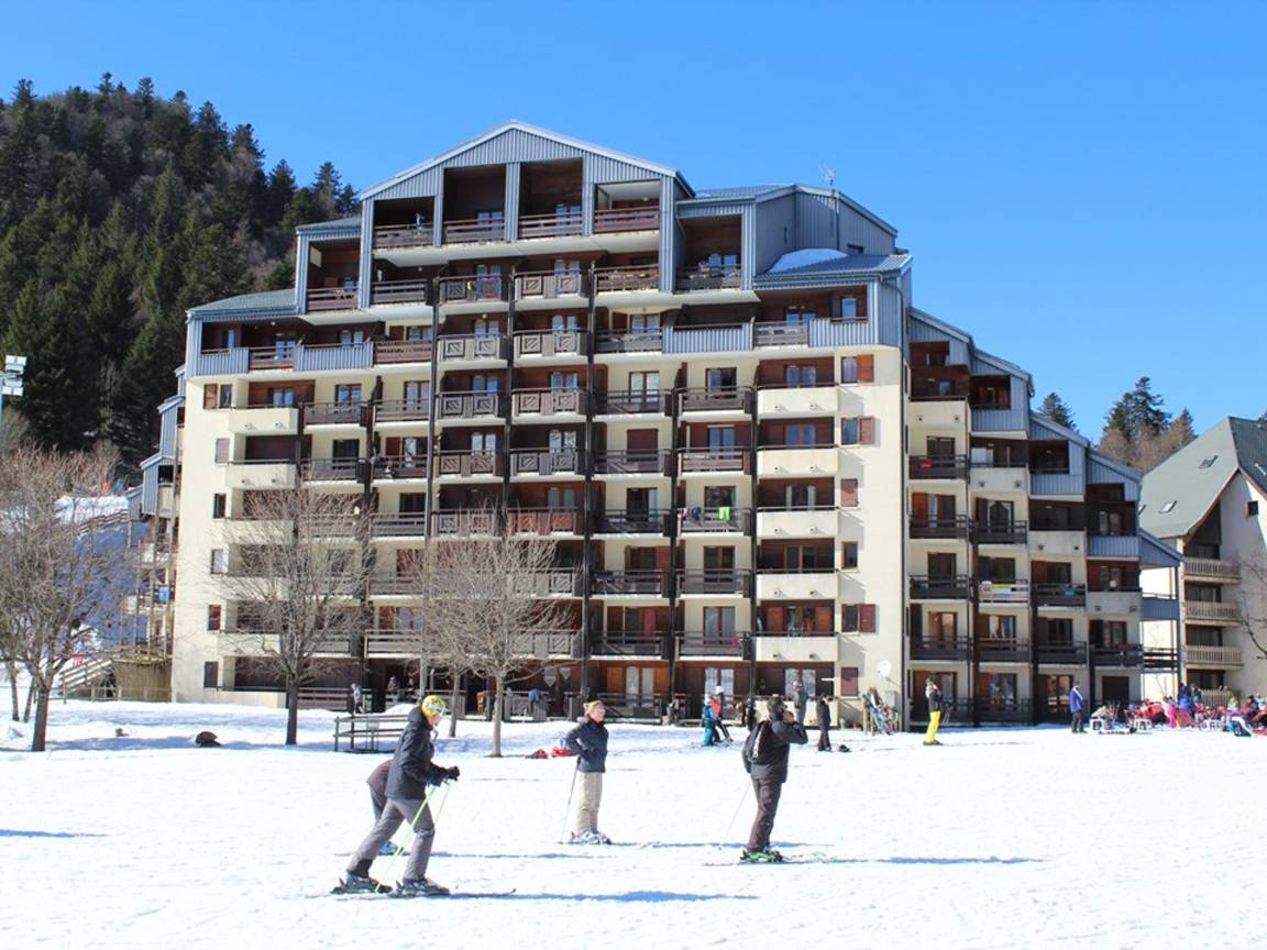 28 M² Huoneisto ∙ 1 Makuuhuone ∙ 4 Vierasta - Murat