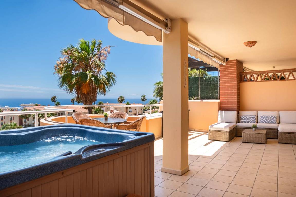 95 M² Apartment ∙ 2 Bedrooms ∙ 6 Guests - Fuengirola