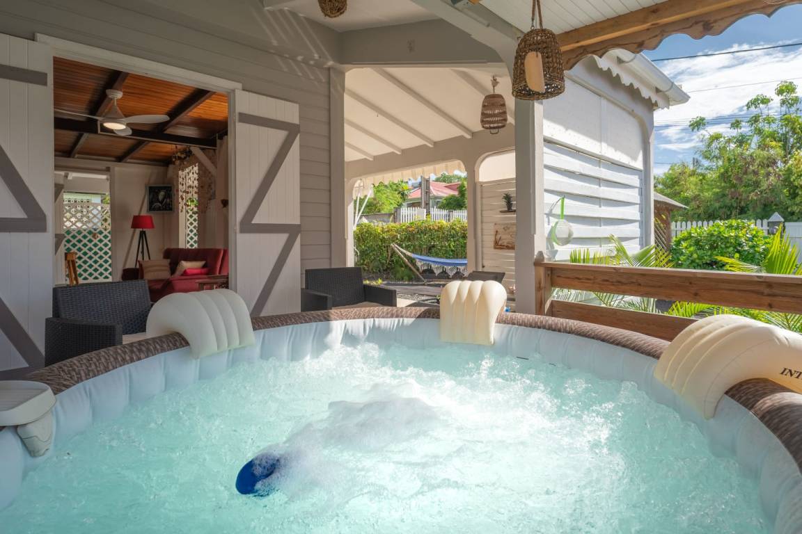 110 M² Villa ∙ 3 Schlafzimmer ∙ 6 Gäste - Guadeloupe
