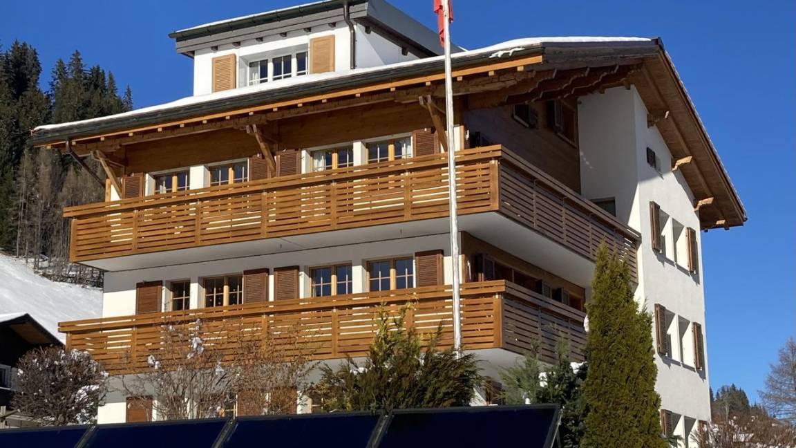 64 M² Ferienwohnung ∙ 2 Schlafzimmer ∙ 4 Gäste - Frutigen