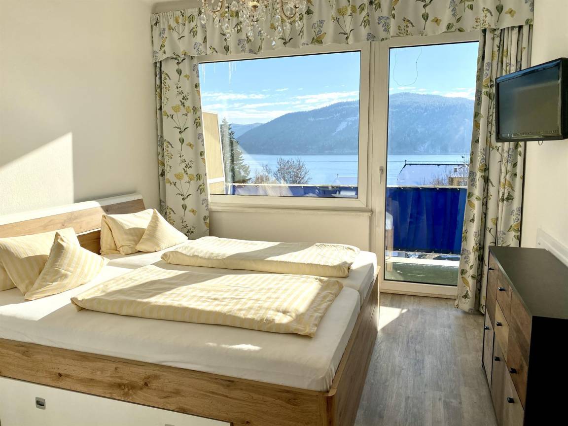 24 M² Hotel ∙ 1 Schlafzimmer ∙ 2 Gäste - Spittal an der Drau