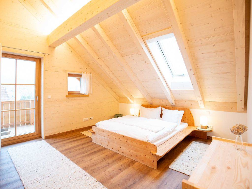 136 M² Ferienhaus ∙ 3 Schlafzimmer ∙ 6 Gäste - Pottenstein