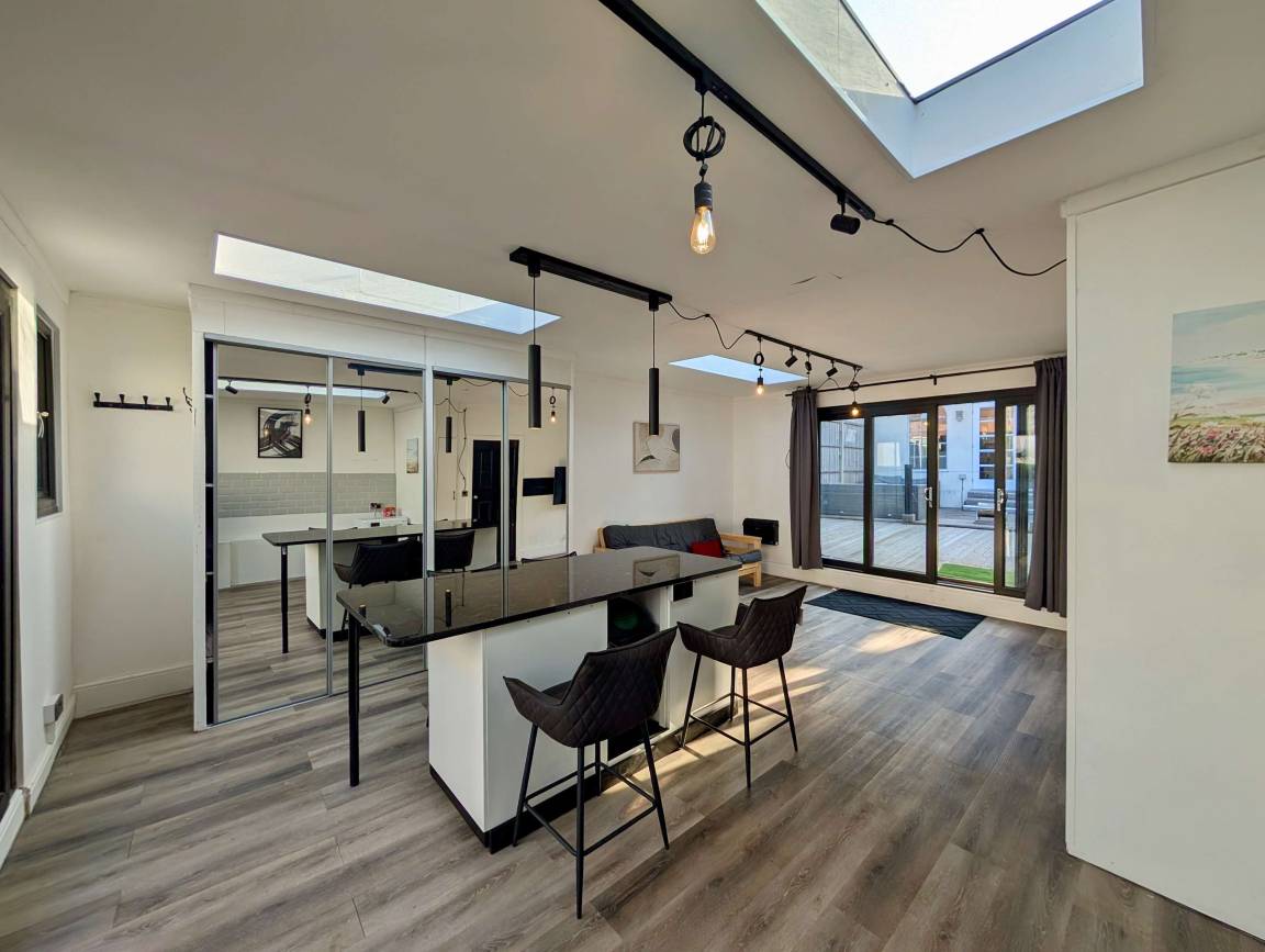 120 M² Maison De Vacances ∙ 5 Chambres ∙ 6 Personnes - Londres