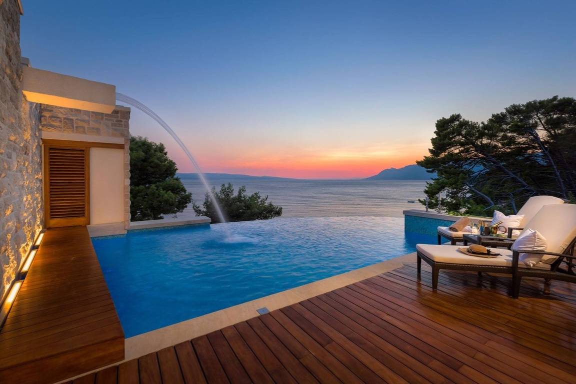 580 M² Villa ∙ 5 Schlafzimmer ∙ 10 Gäste - Baška Voda