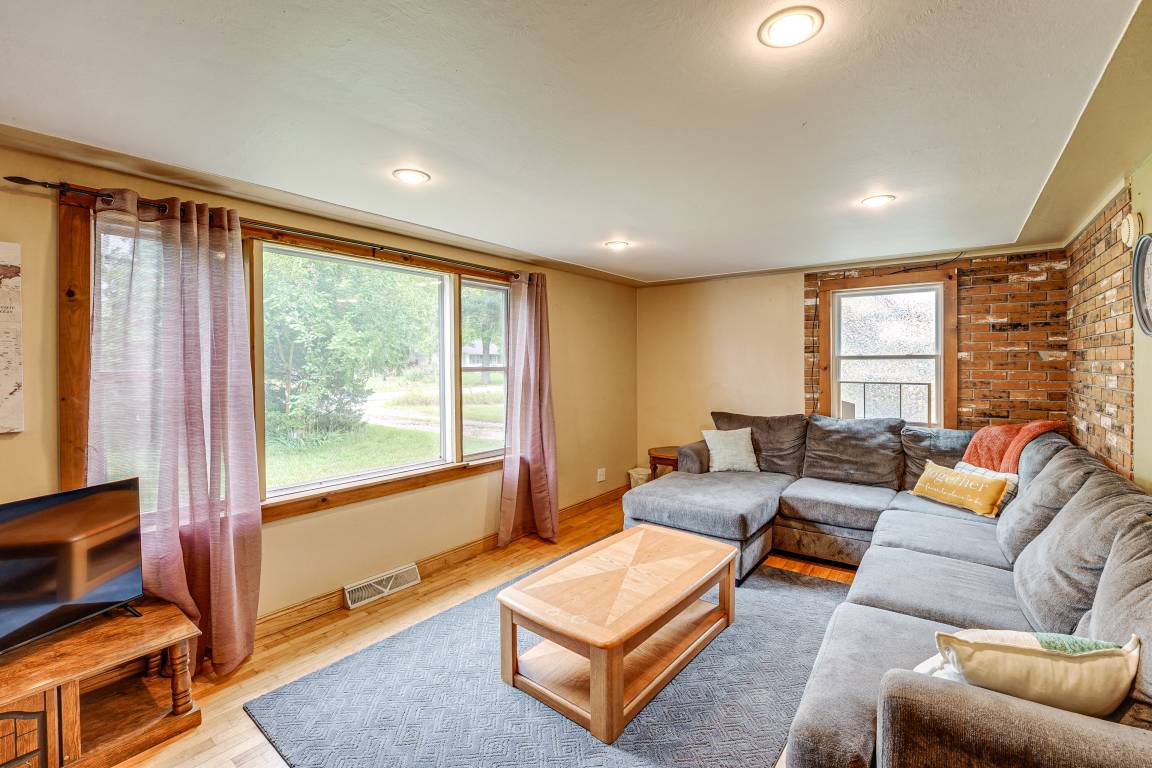 100 M² House ∙ 3 Bedrooms ∙ 8 Guests - Muskegon, MI