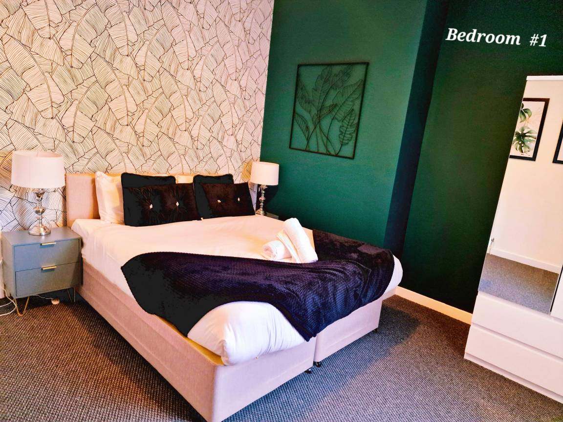 House ∙ 2 Bedrooms ∙ 5 Guests - Liverpool