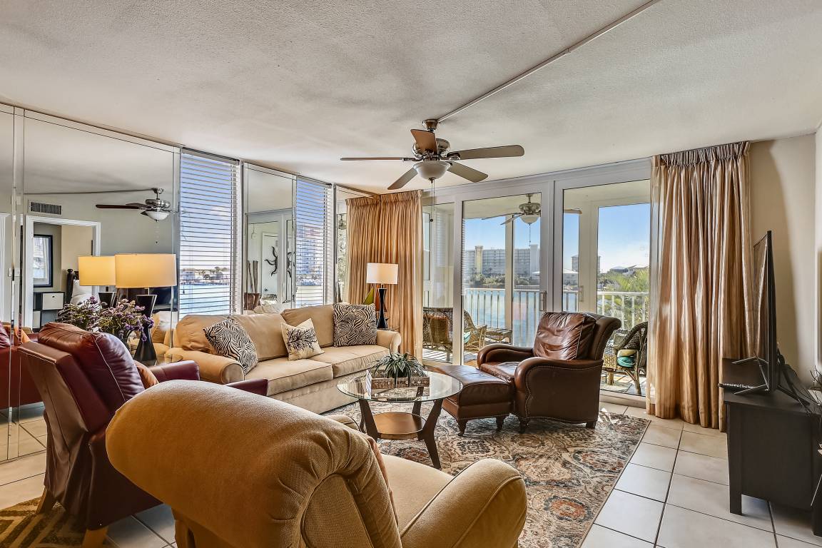 109 M² Condo ∙ 2 Bedrooms ∙ 6 Guests - Destin, FL