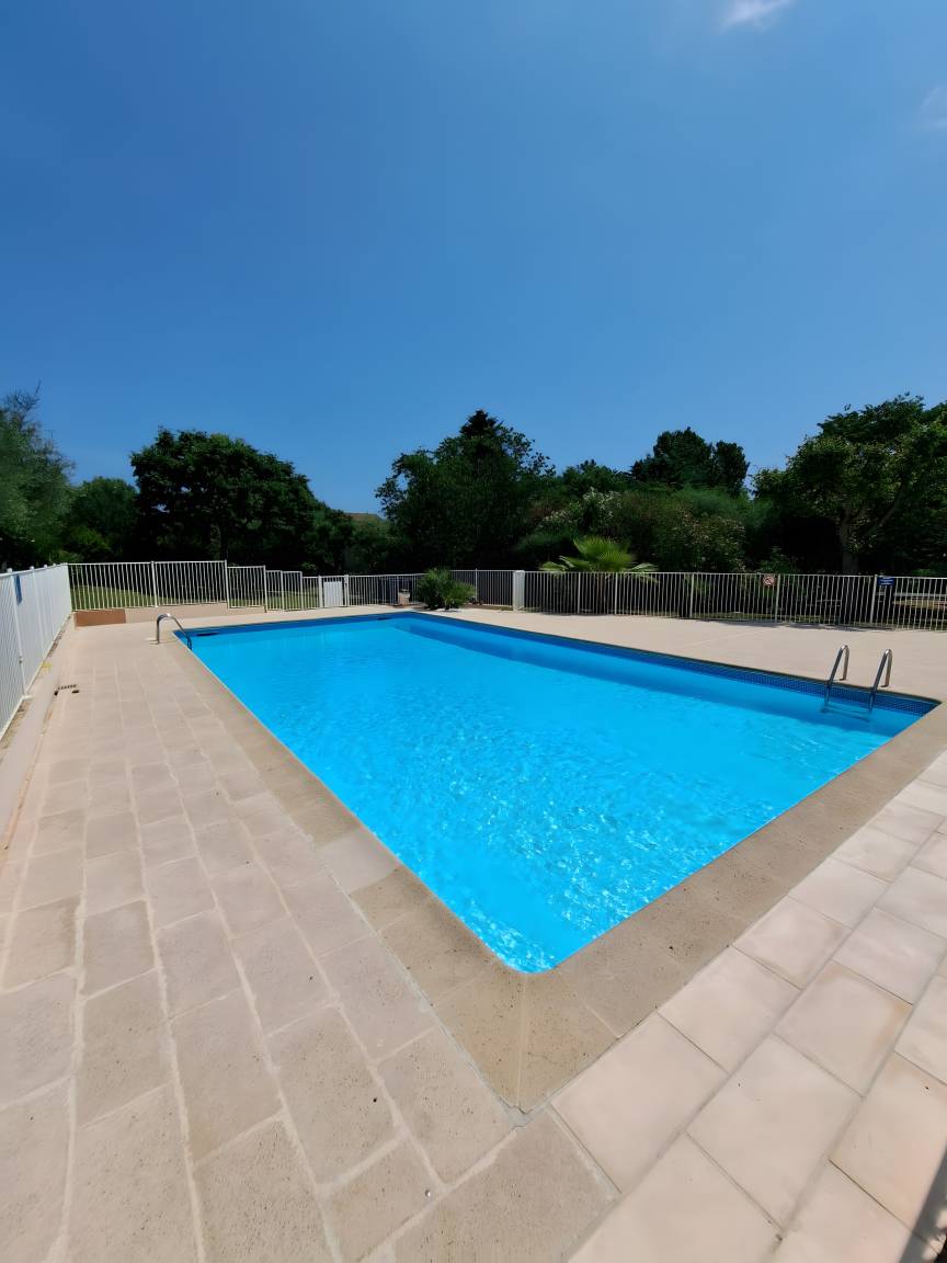 50 M² Maison De Vacances ∙ 1 Chambre ∙ 4 Personnes - Antibes