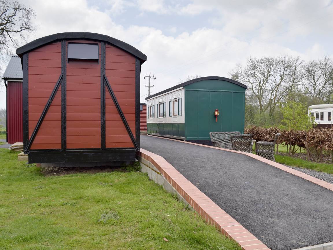 Cottage ∙ 2 Bedrooms ∙ 5 Guests - Suffolk
