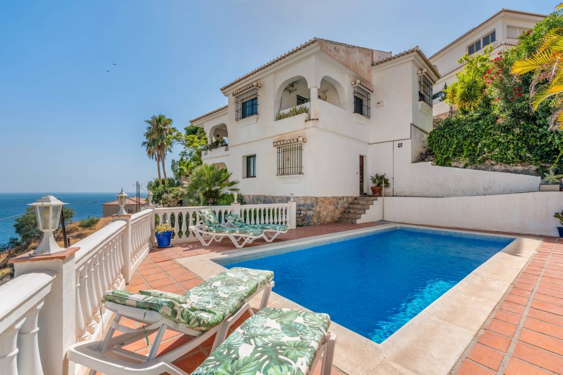 150 M² Villa ∙ 3 Schlafzimmer ∙ 6 Gäste - Salobreña