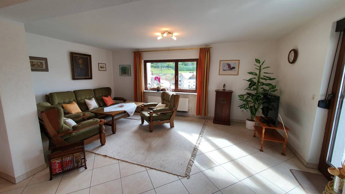 120 M² Ferienhaus ∙ 2 Schlafzimmer ∙ 4 Gäste - Eberbach