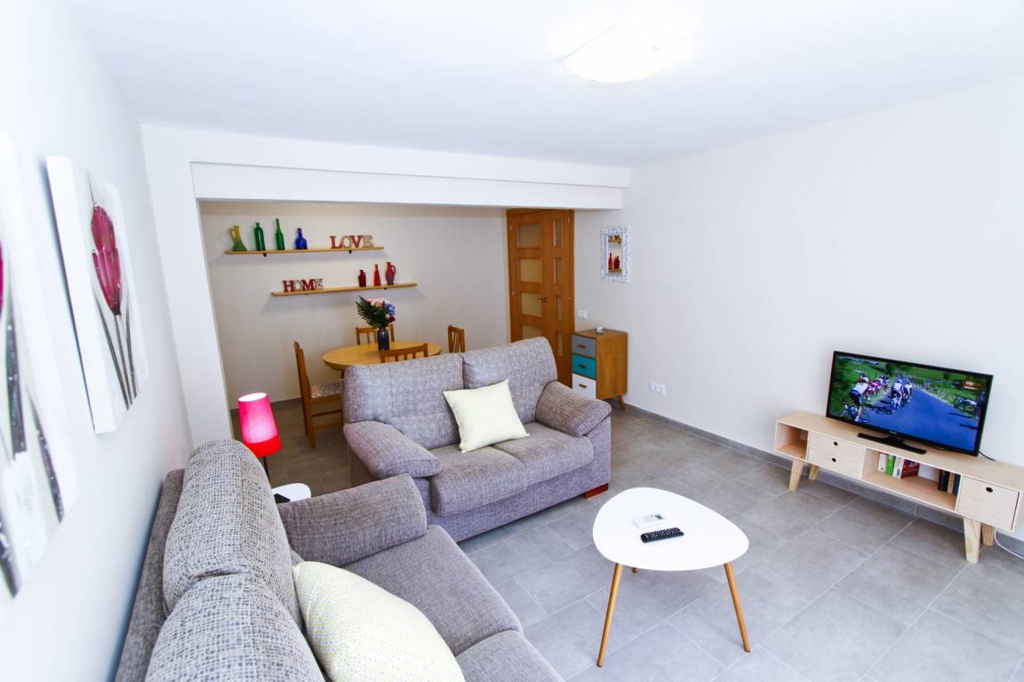 65 M² Appartement ∙ 2 Chambres ∙ 6 Personnes - Reus