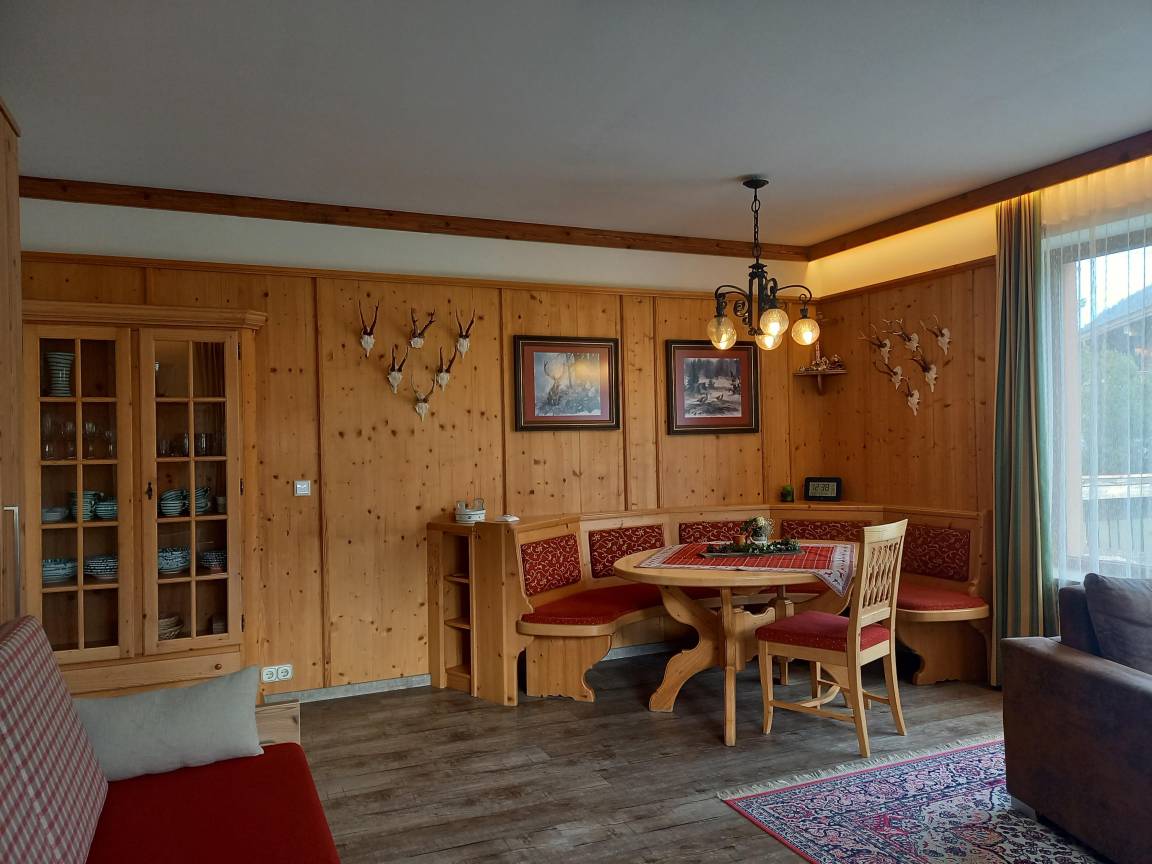 38 M² Ferienwohnung ∙ 1 Schlafzimmer ∙ 2 Gäste - Lofer