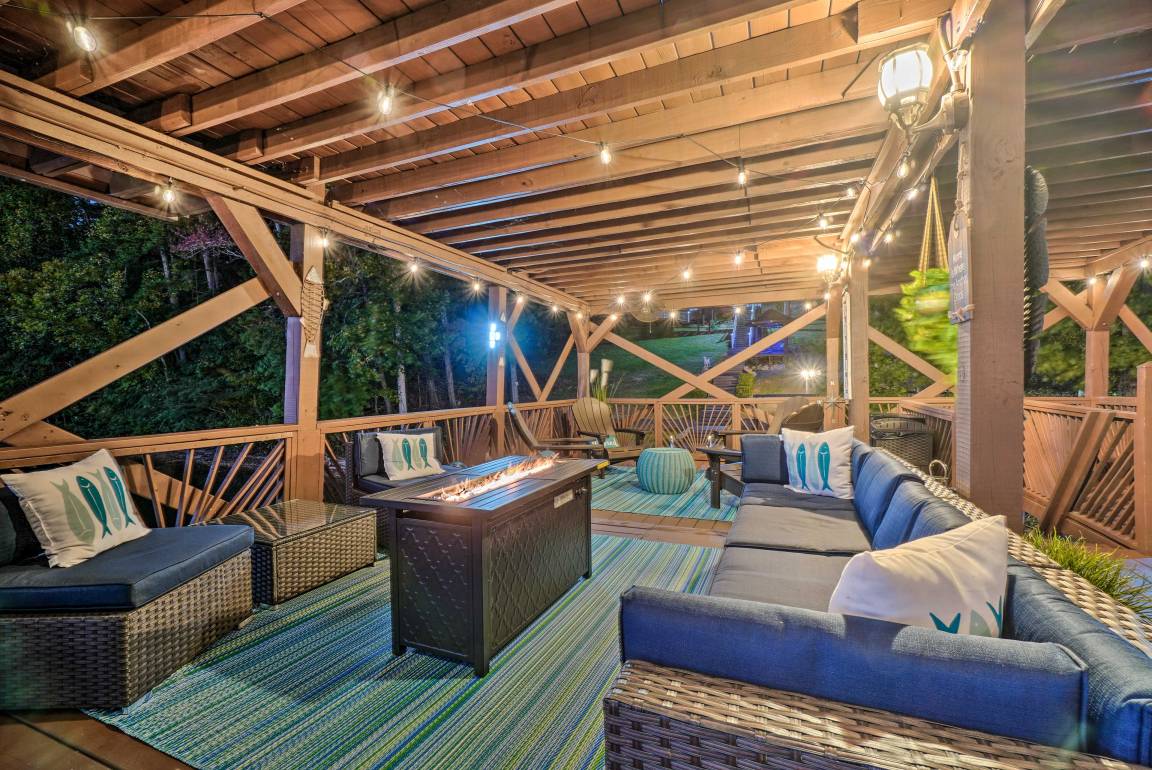 585 M² House ∙ 4 Bedrooms ∙ 16 Guests - Chickamauga Lake, TN