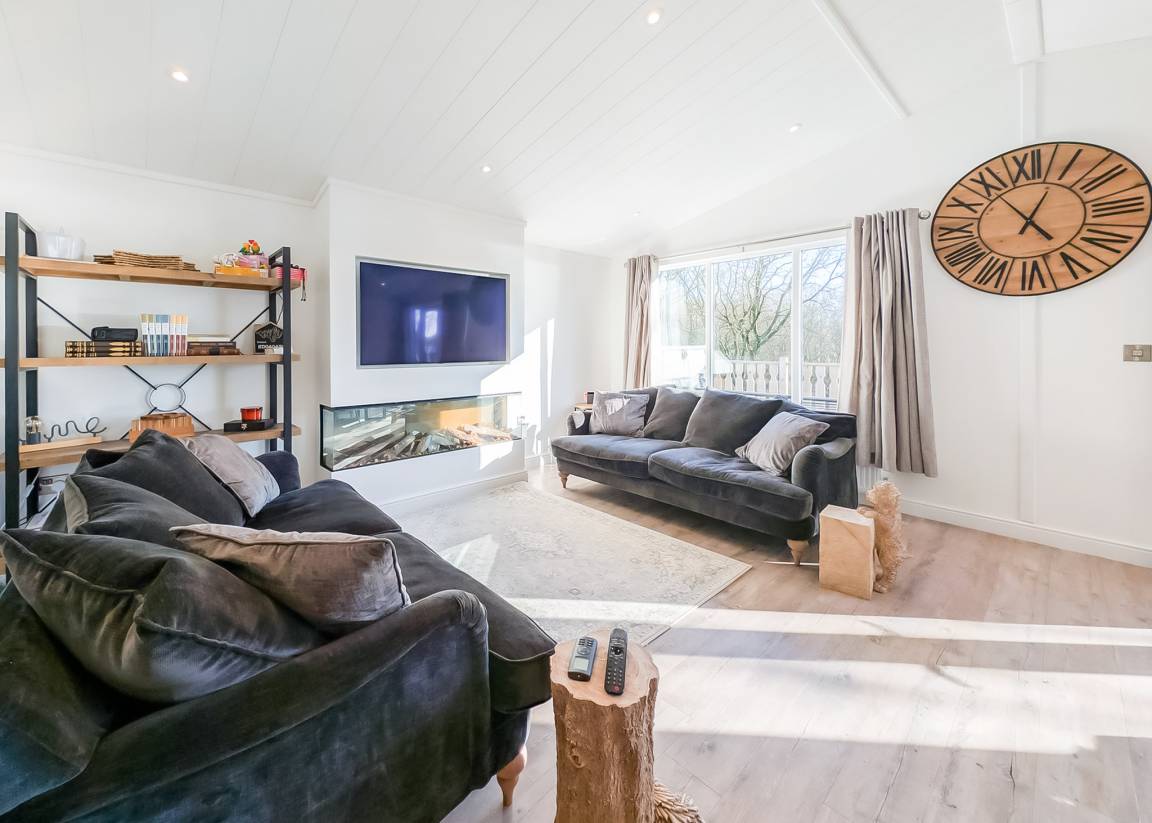 Chalet ∙ 3 Bedrooms ∙ 6 Guests - Carnforth