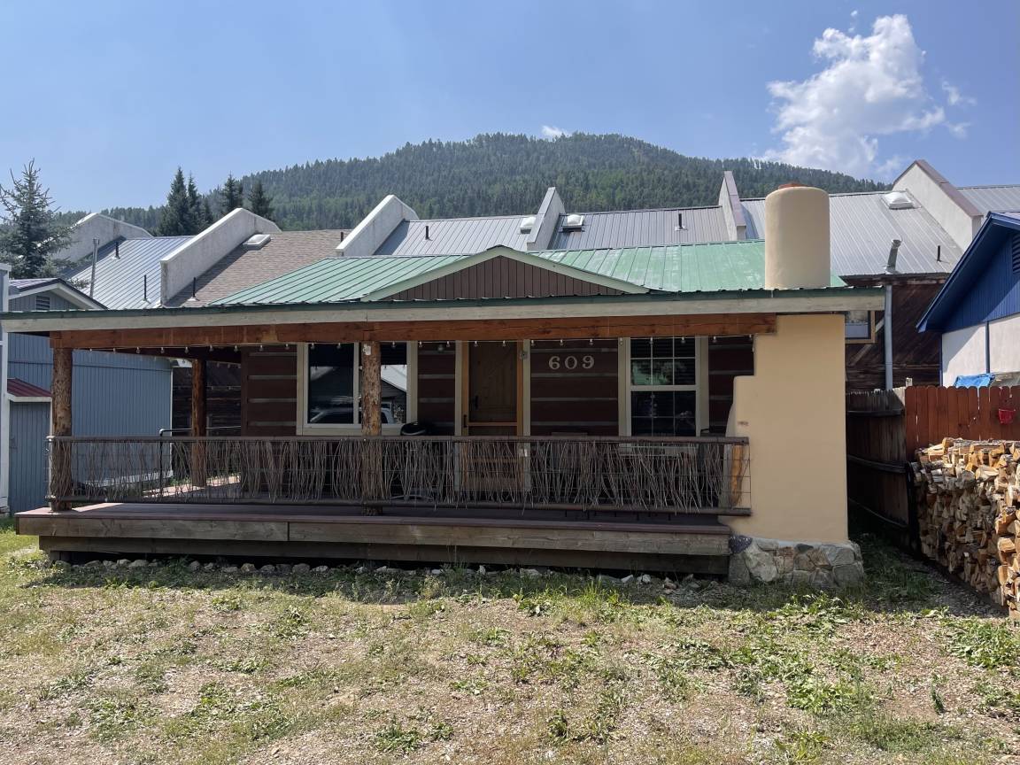 Cabin ∙ 2 Bedrooms ∙ 6 Guests - Red River, NM