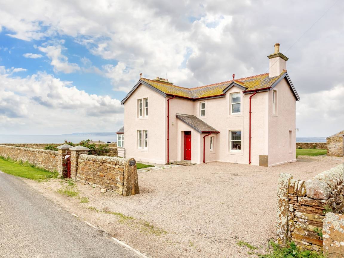 Cottage ∙ 3 Bedrooms ∙ 6 Guests - The Castle & Gardens of Mey
