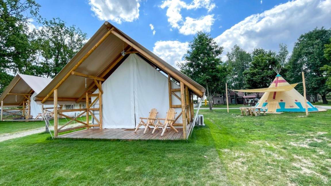 36 M² Ferienwohnung ∙ 1 Schlafzimmer ∙ 5 Gäste - Falkenberg/Elster