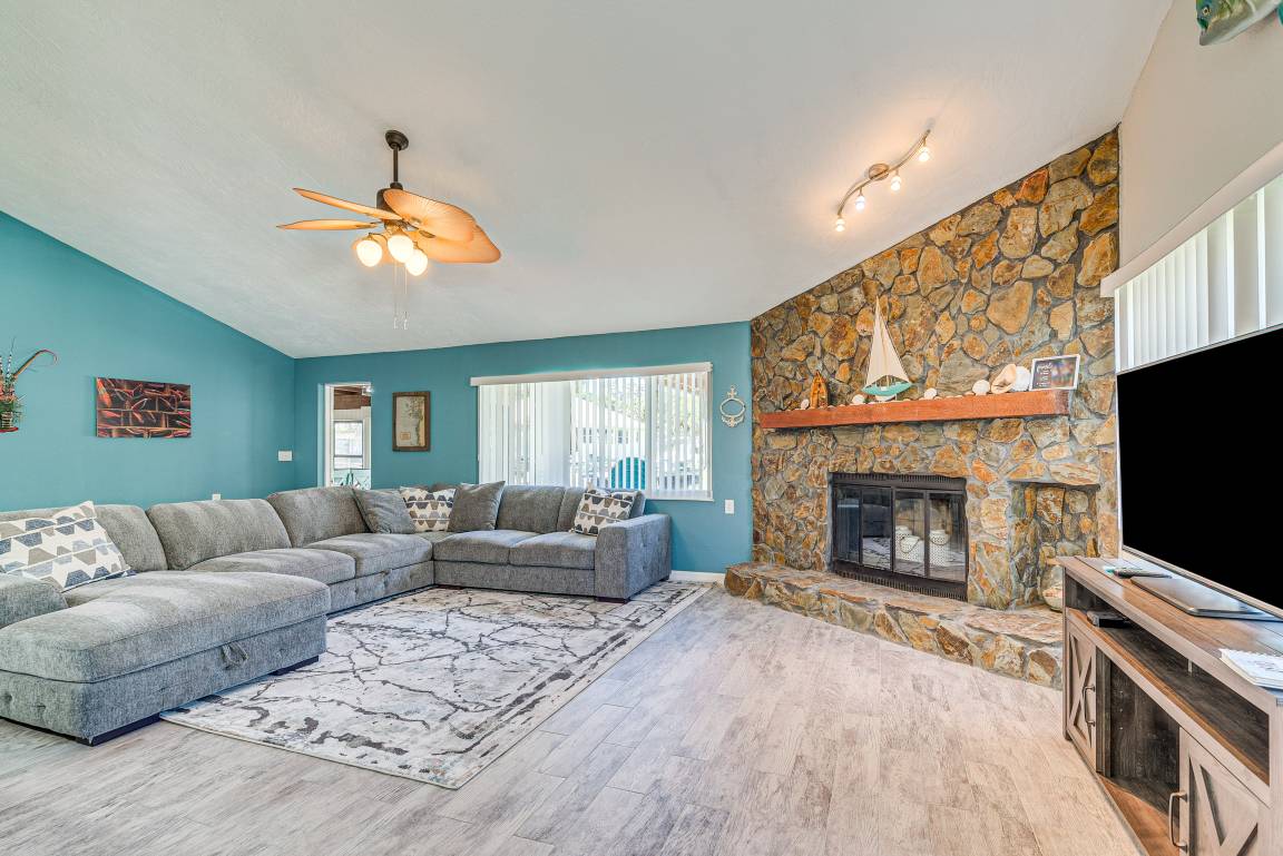 162 M² House ∙ 3 Bedrooms ∙ 8 Guests - Homosassa, FL