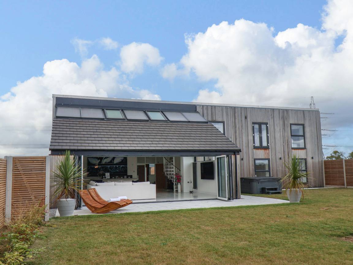 Cottage ∙ 5 Bedrooms ∙ 8 Guests - Beverley, UK