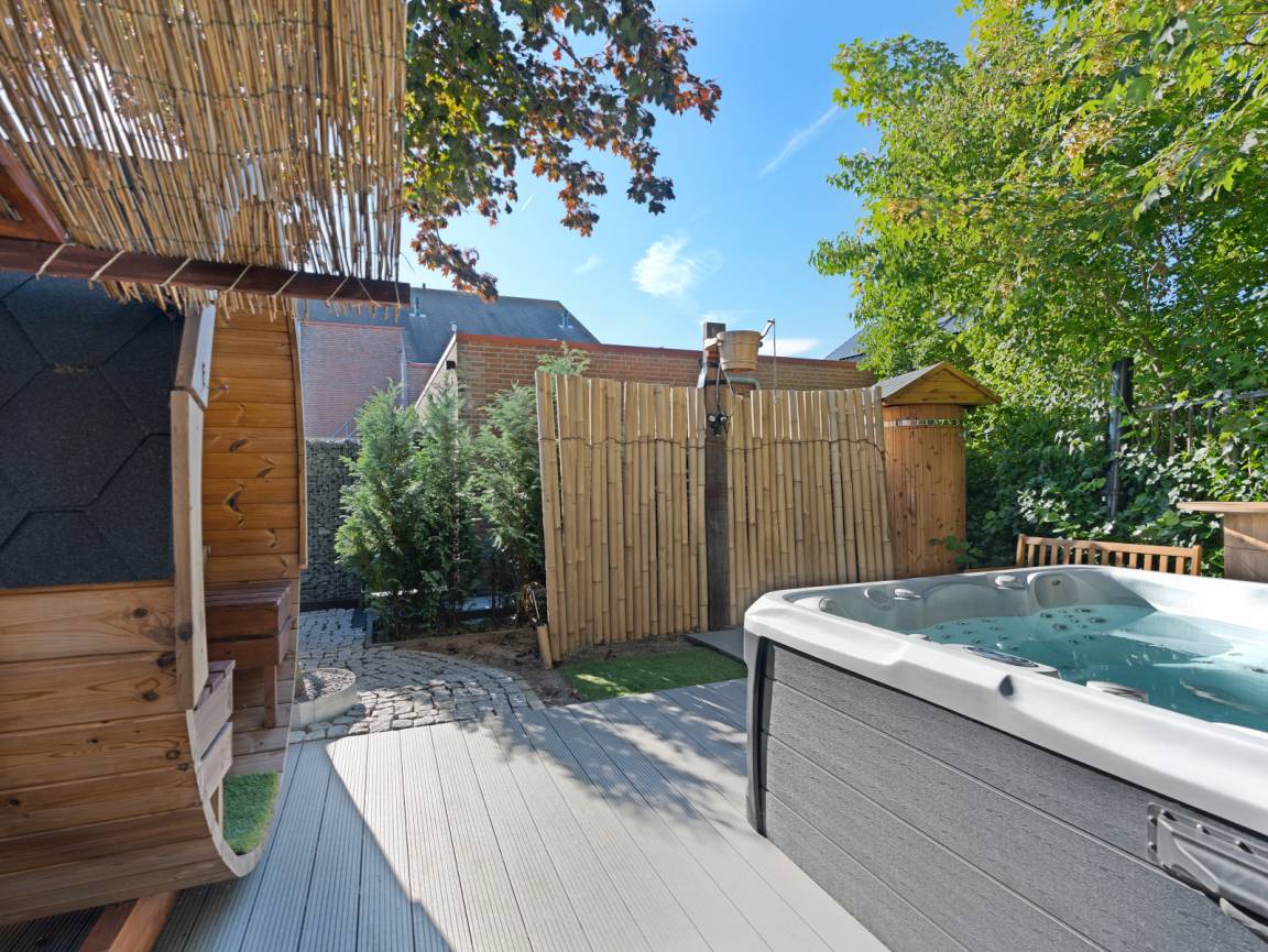 200 M² Maison De Vacances ∙ 4 Chambres ∙ 10 Personnes - Goedereede