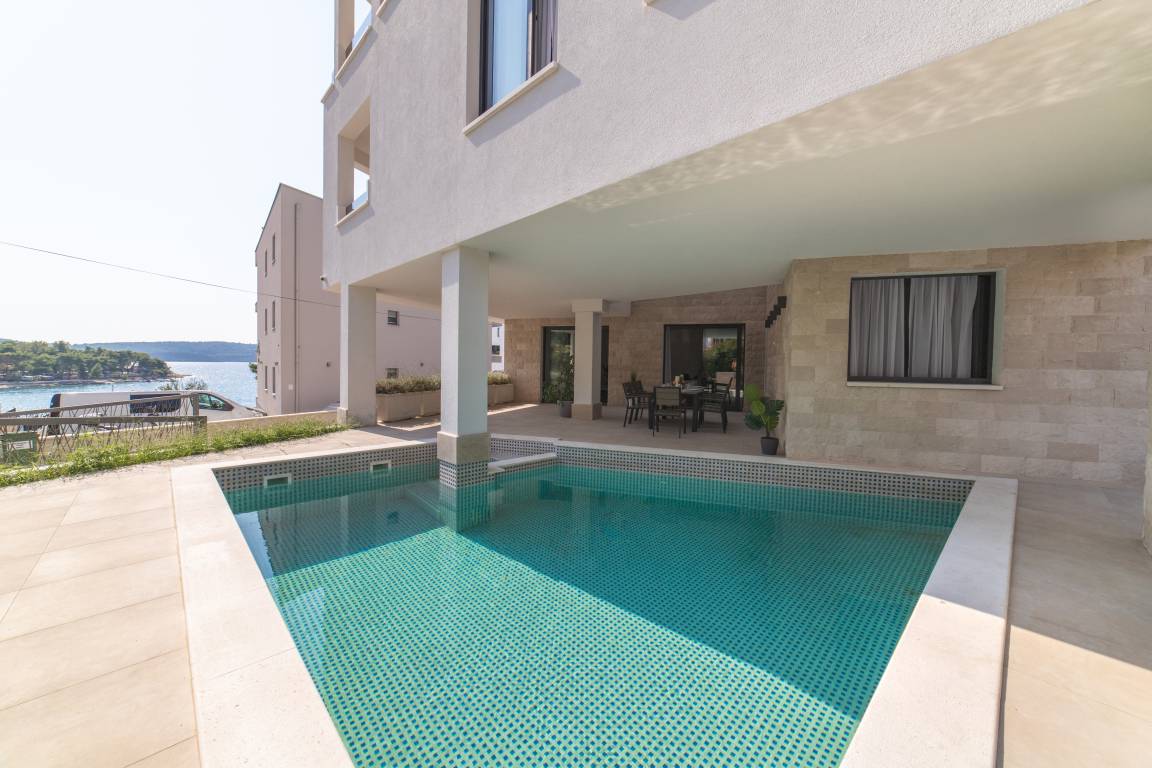 231 M² House ∙ 7 Bedrooms ∙ 14 Guests - Trogir