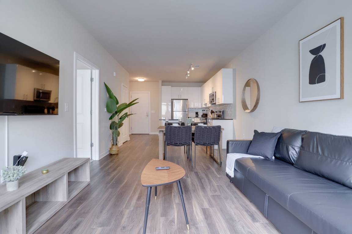 66 M² Apartment ∙ 1 Bedroom ∙ 4 Guests - Huntington, VA