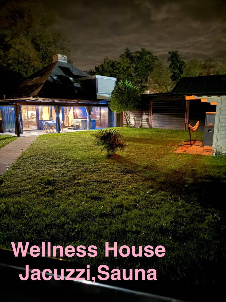 90 M² House ∙ 3 Bedrooms ∙ 5 Guests - Goes