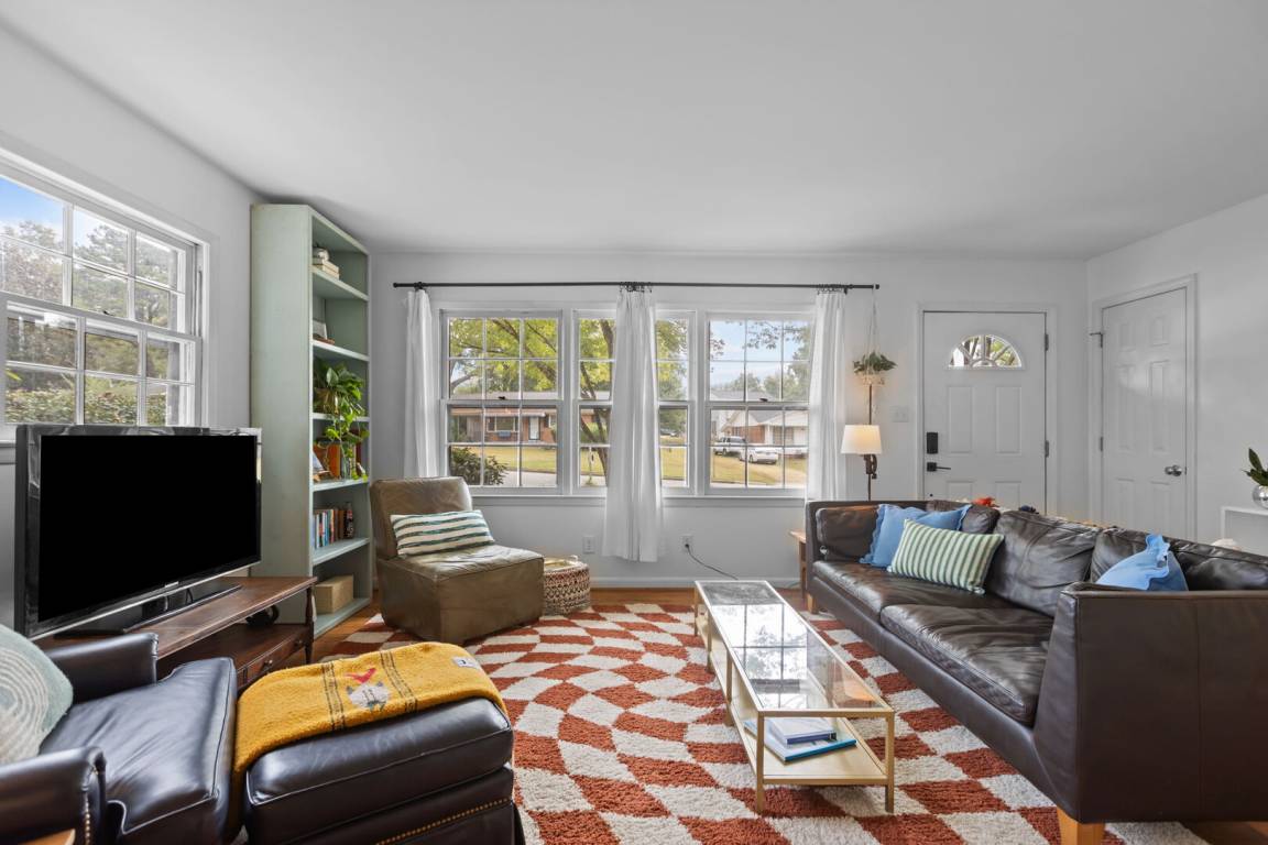 106 M² House ∙ 2 Bedrooms ∙ 2 Guests - Raleigh, NC