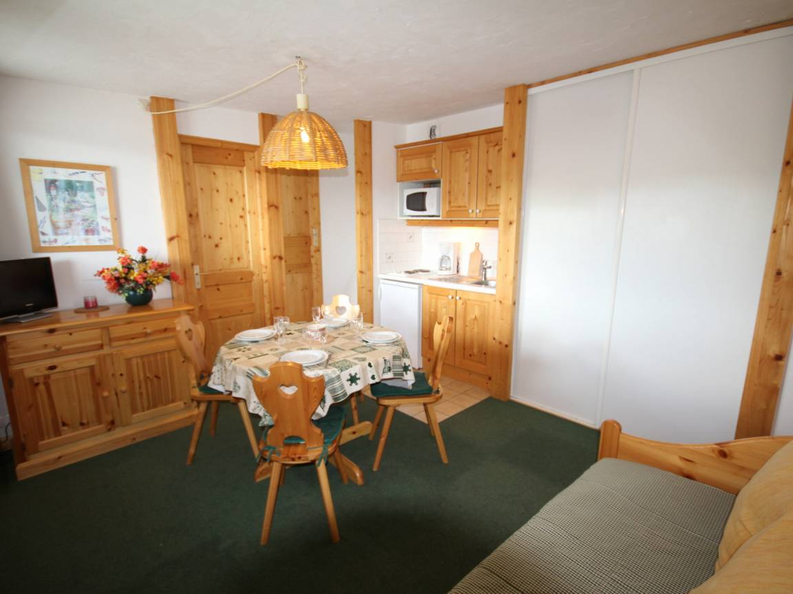 27 M² Appartement ∙ 1 Slaapkamer ∙ 4 Gasten - Areches Beaufort