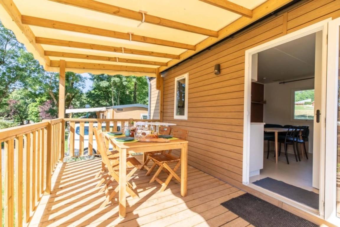 20 M² Camping ∙ 2 Chambres ∙ 4 Personnes - Aydat