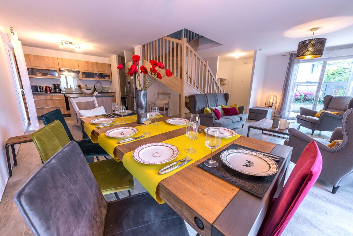 115 M² Villa ∙ 4 Chambres ∙ 8 Personnes - Annecy