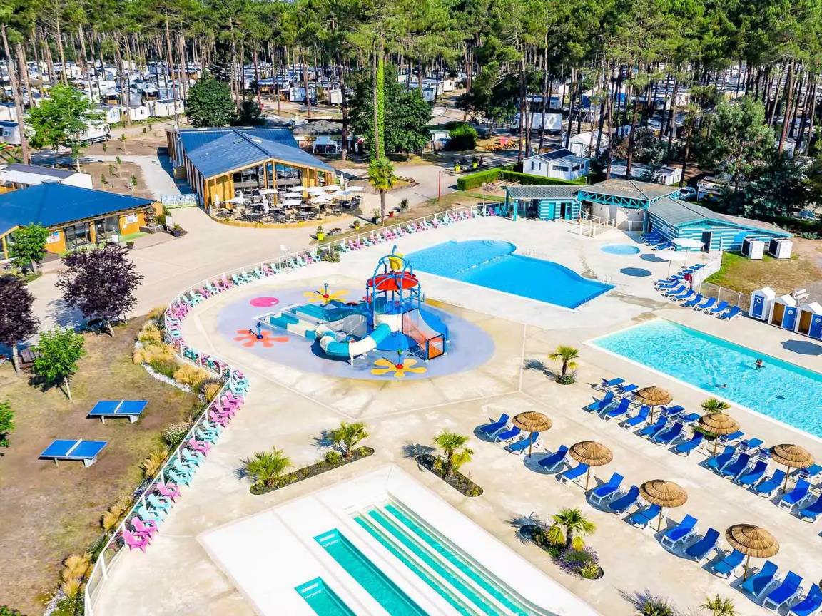 28 M² Caravan ∙ 2 Bedrooms ∙ 6 Guests - Contis-Plage