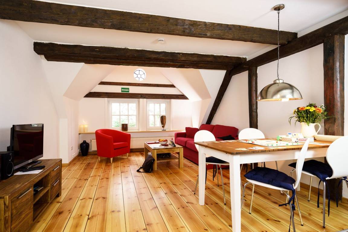 65 M² Ferienwohnung ∙ 2 Schlafzimmer ∙ 4 Gäste - Tönning