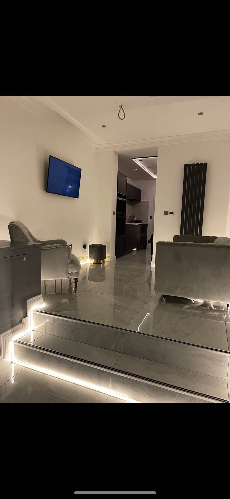 75 M² Apartment ∙ 2 Bedrooms ∙ 4 Guests - Edinburgh