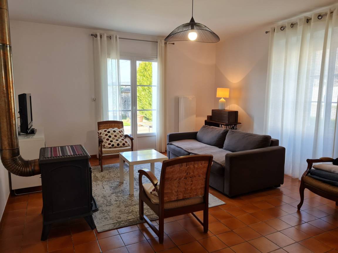 96 M² Cottage ∙ 3 Bedrooms ∙ 6 Guests - Loire Valley