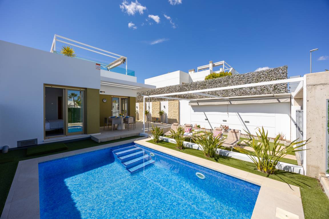 Villa ∙ 3 Habitaciones ∙ 6 Huéspedes - Bigastro