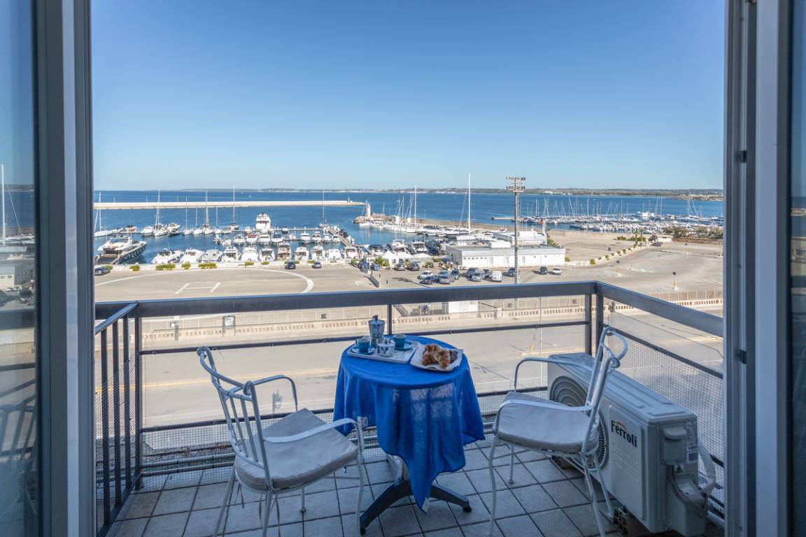 70 M² Apartamento ∙ 1 Habitación ∙ 5 Huéspedes - Gallipoli