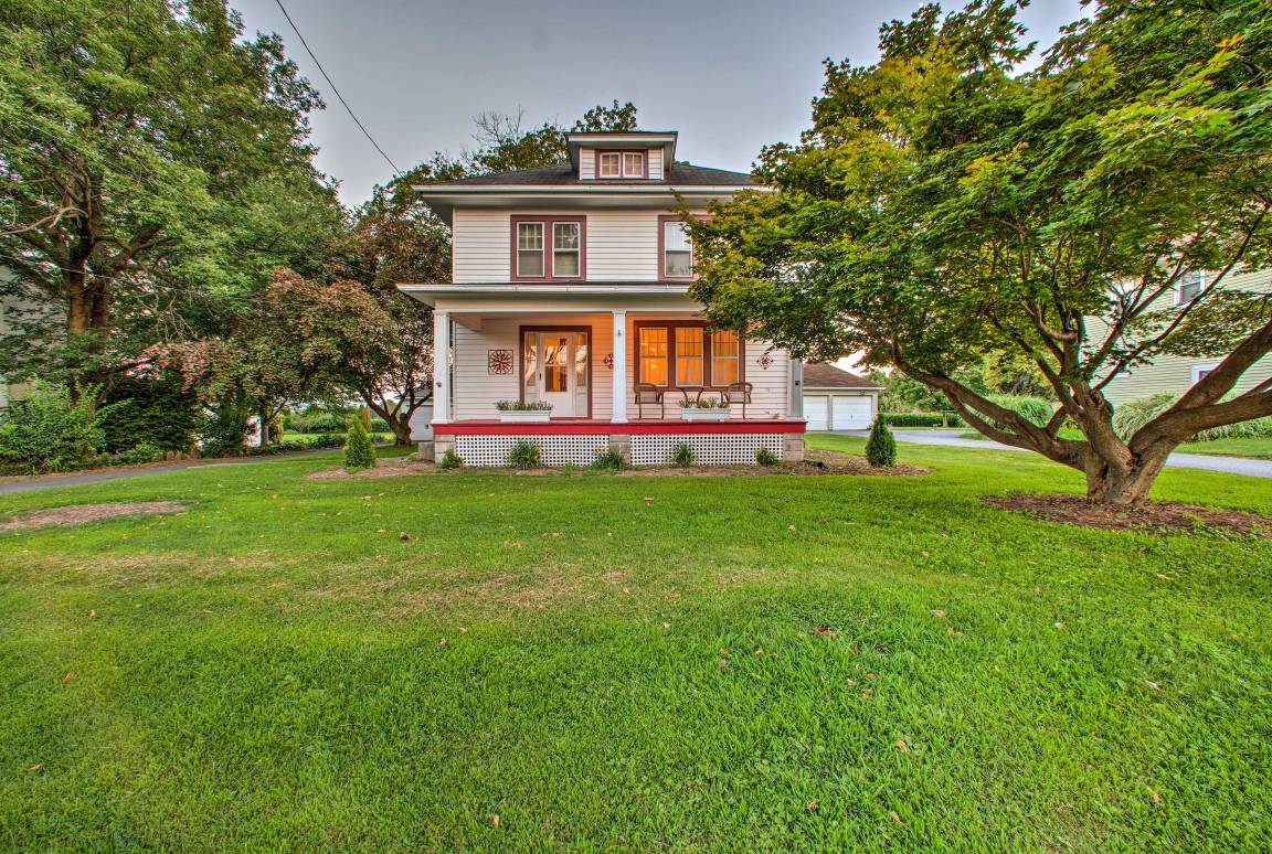 142 M² House ∙ 3 Bedrooms ∙ 6 Guests - Dutch Wonderland, Lancaster