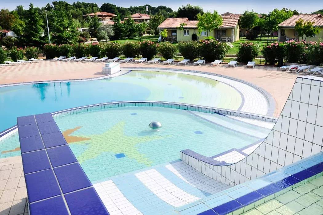 34 M² Mobilheim ∙ 2 Schlafzimmer ∙ 4 Gäste - Pula