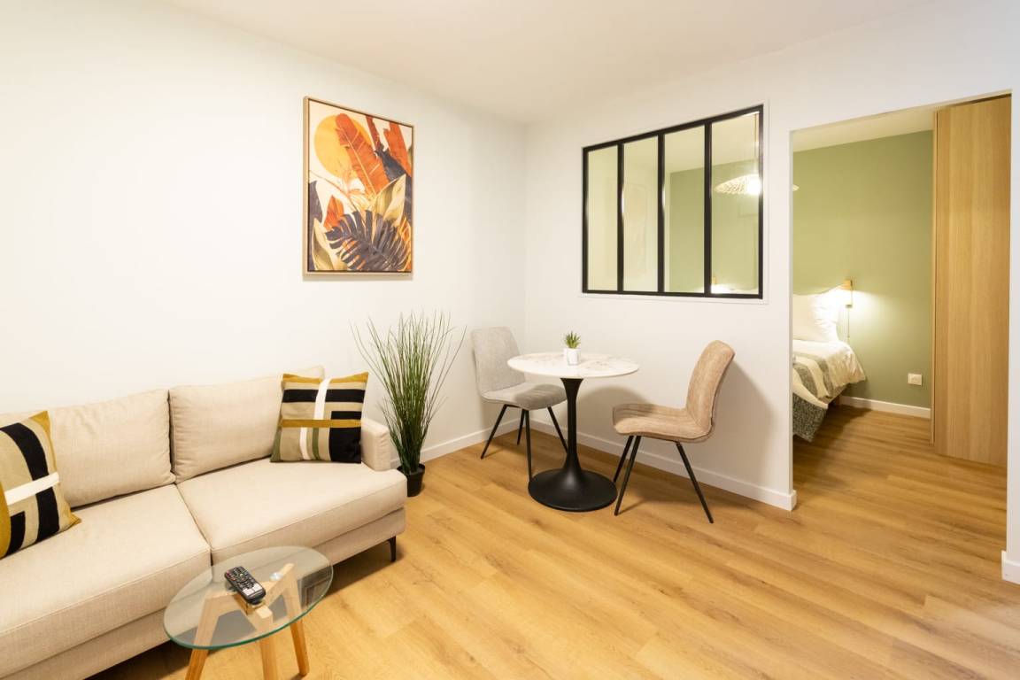 25 M² Apartment ∙ 1 Bedroom ∙ 2 Guests - Pessac