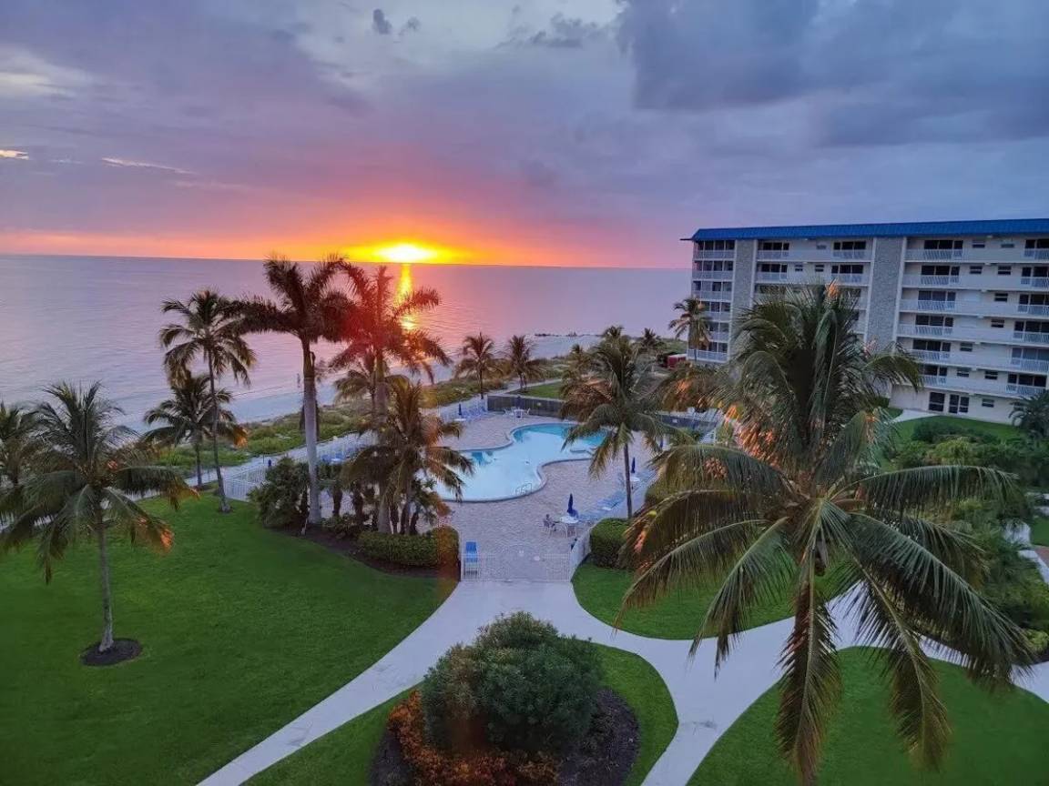 112 M² House ∙ 2 Bedrooms ∙ 6 Guests - Bonita Springs, FL