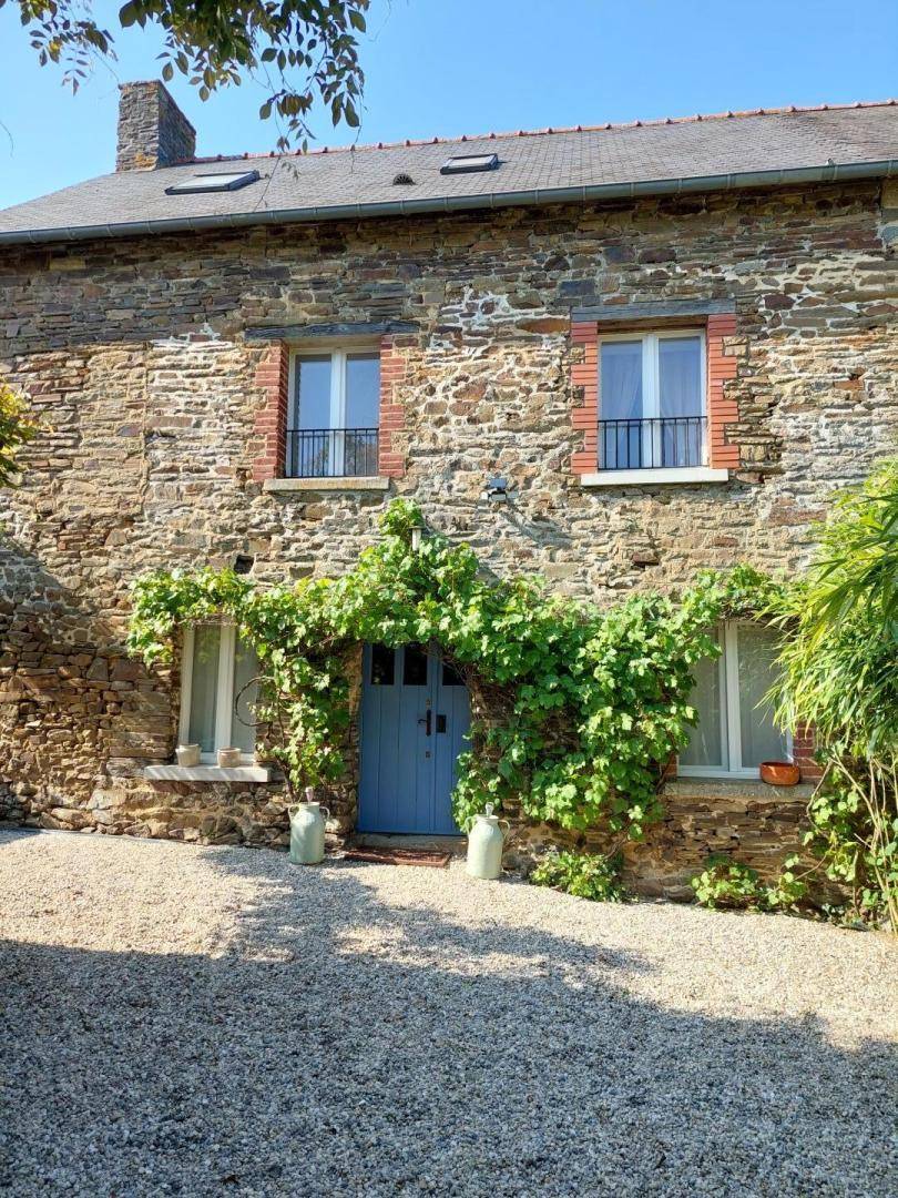 100 M² Gîte ∙ 3 Chambres ∙ 6 Personnes - Le Vivier-sur-Mer